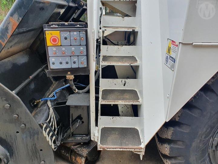 Used 2018 Roadtec MTV-1100EX Asphalt Shuttle Buggy For Auction in ...