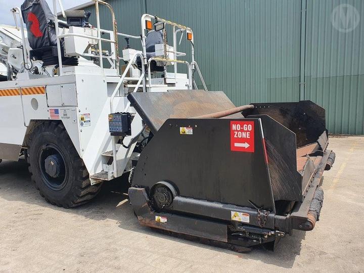 Used 2018 Roadtec MTV-1100EX Asphalt Shuttle Buggy For Auction in ...