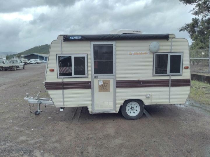 Used 1987 Windsor Windcheater Caravan For Auction in National Online ...