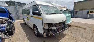 Damaged 2018 Toyota Hiace KDH 223R COMMUTER Van For Auction in National ...
