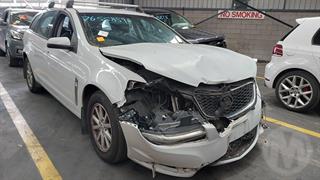 Damaged 2016 Holden Commodore VFII Evoke Station Wagon For Auction in ...