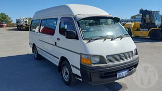 Used 2003 Toyota Commuter 120 Series Bus GVM 2,800kg For Auction in ...