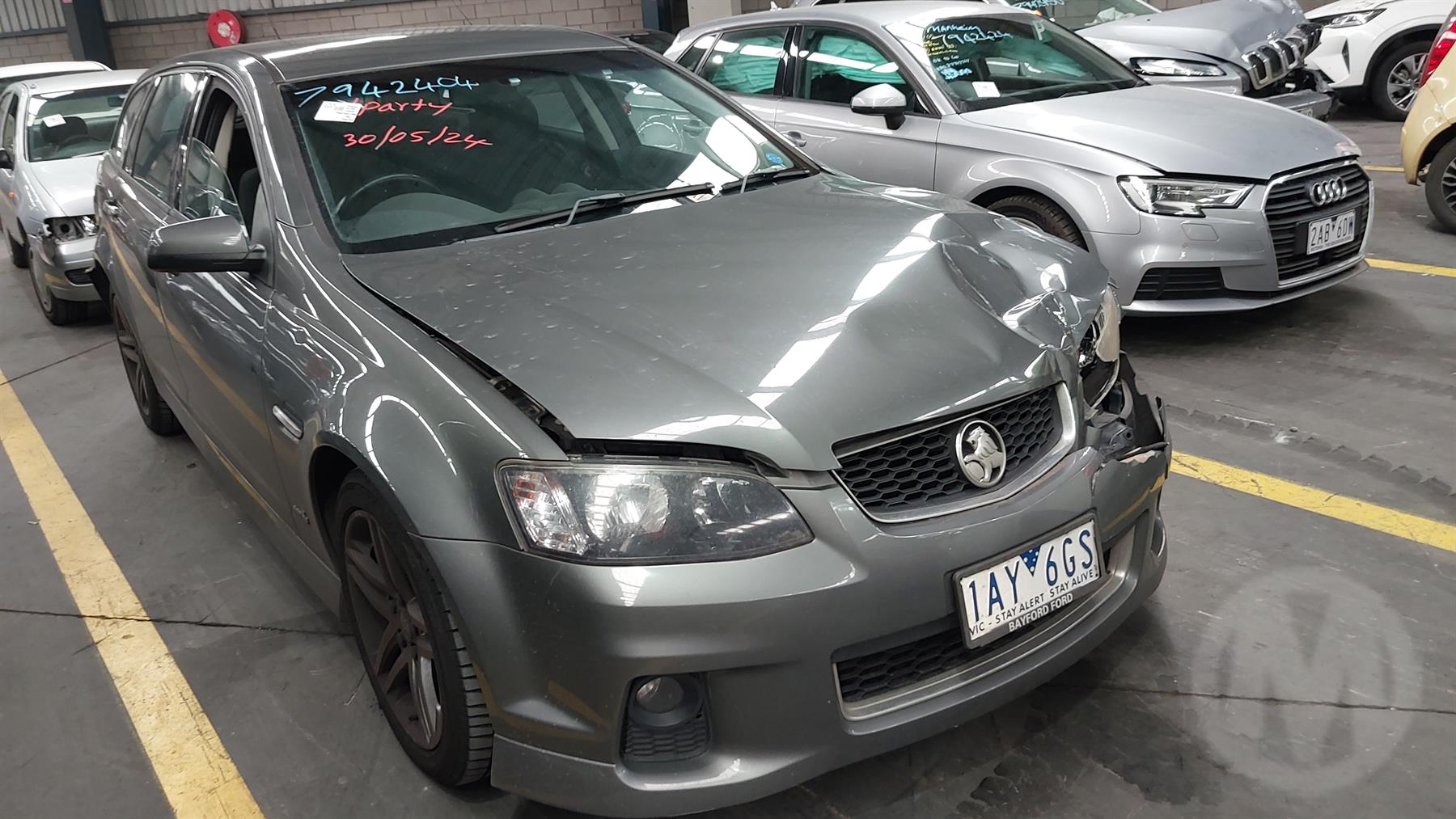 Damaged 2012 Holden Commodore VEII SV6 Sport Wagon For Auction in ...
