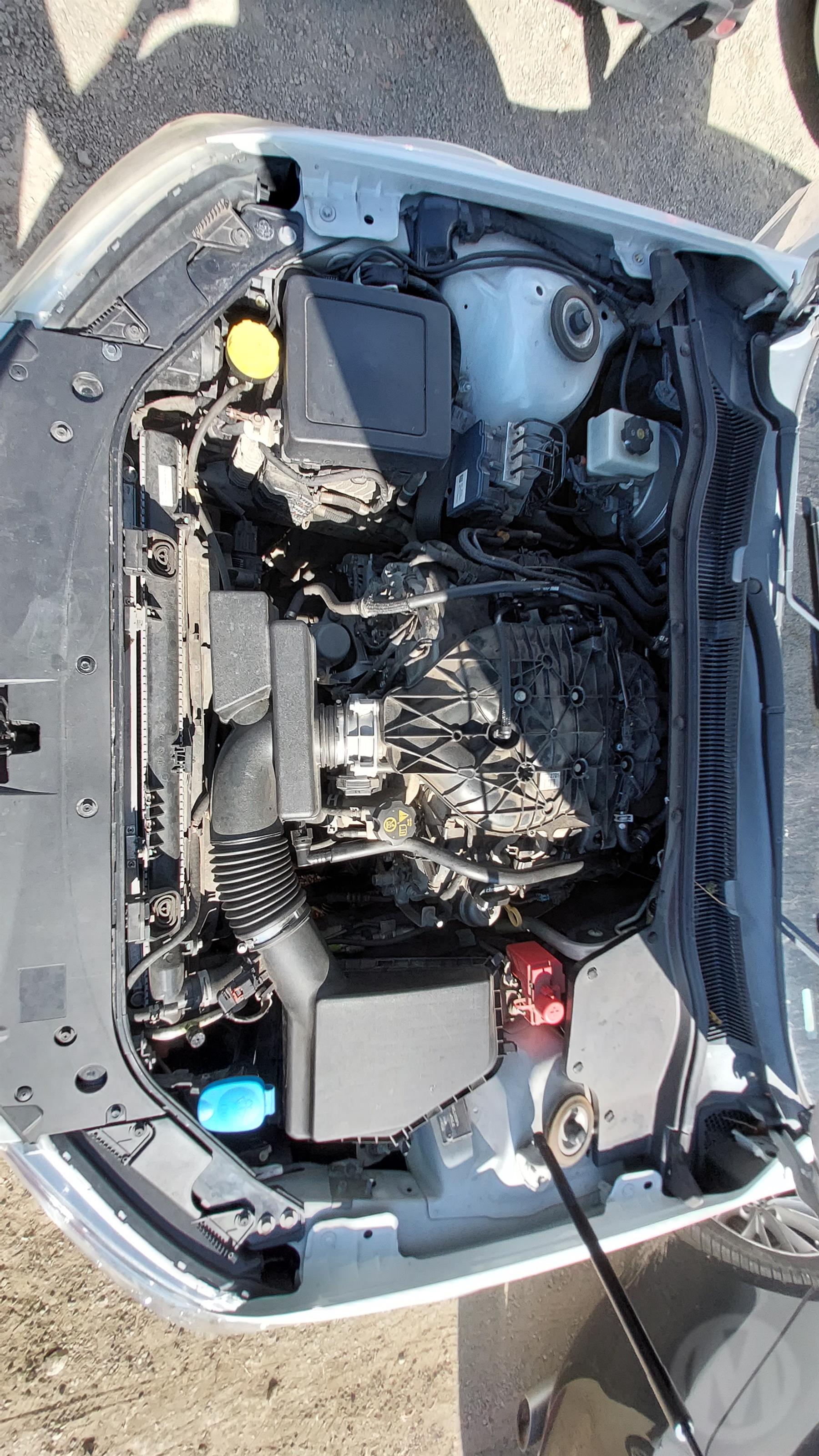 Damaged 2014 Holden Commodore VF Evoke Station Wagon 4D Sportswa For ...