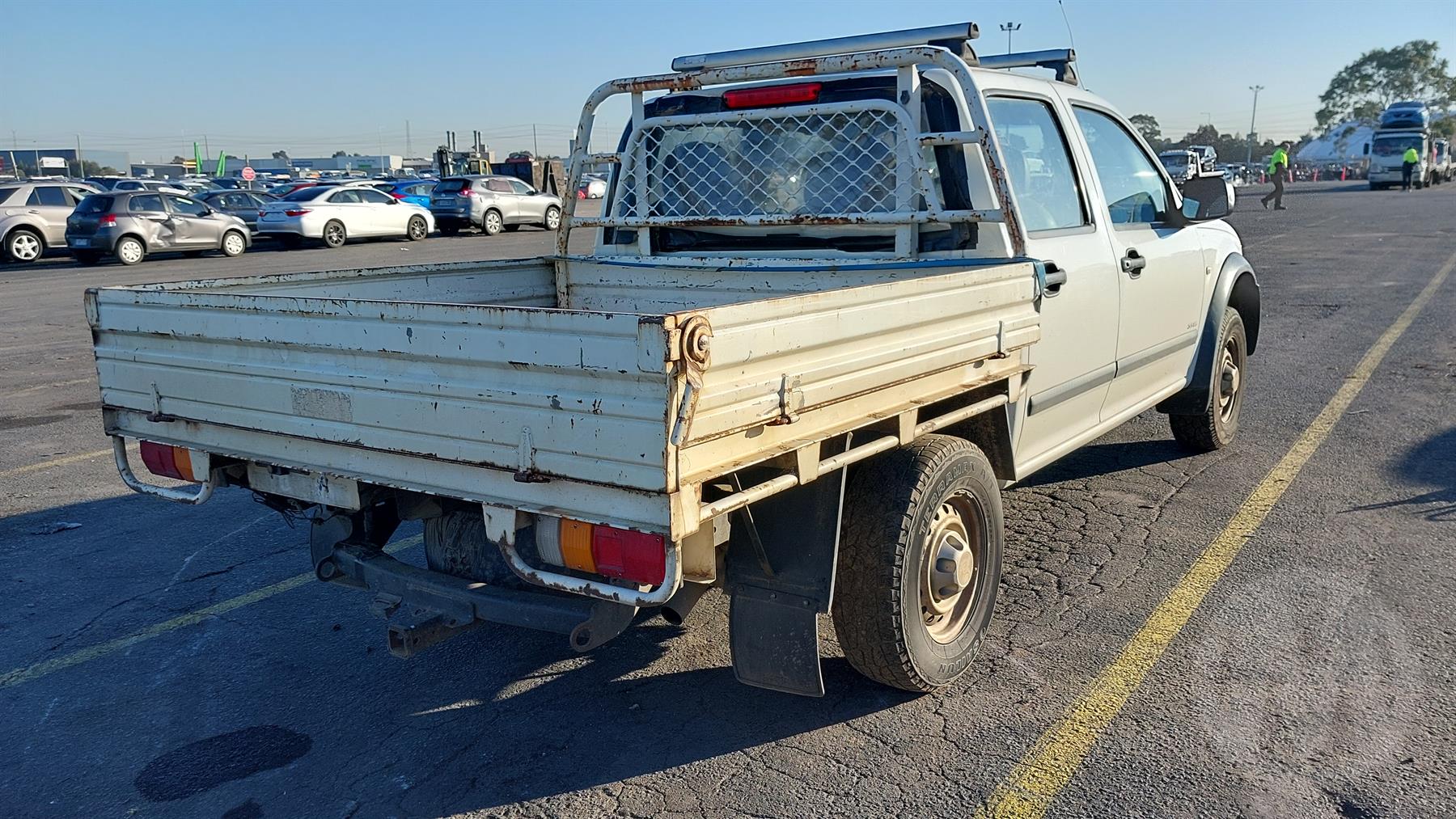 Damaged 2004 Holden Rodeo RA LX Dual Cab Utility For Auction in ...