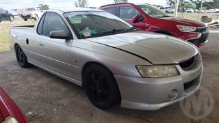 Damaged 2005 Holden Commodore VZ Ute Utility For Auction in National ...