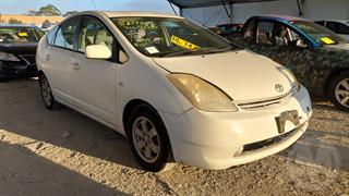 Damaged 2004 Toyota Prius Hatch For Auction in National Online ...