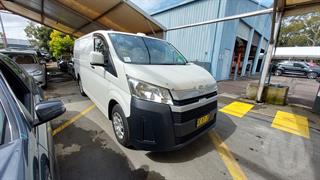 Damaged 2022 Toyota Hiace LWB Van VAN For Auction in National Online ...