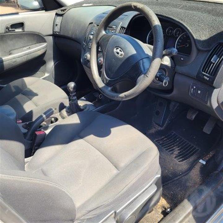 Damaged 2009 Hyundai i30 SX Hatch 5D Hatchback For Auction in National ...