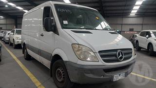 Damaged 2007 Mercedes-Benz Sprinter 311 CDI MWB Standar Van For Auction ...