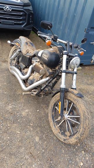 Damaged 2015 Harley-Davidson Dyna Street Bob Limited Motorcycle For Auction in National Online ...