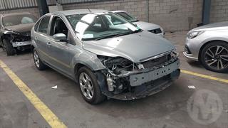 Damaged 2010 Ford Focus LV LX Hatch 5D Hatchback For Auction in ...