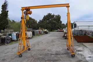 Used AS New Mobile Gantry With 1 Tonne Phase Hoist With Trolley For ...