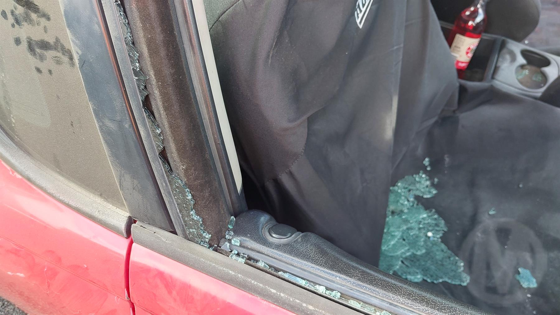 Damaged 2001 Holden Commodore VU Ute SS Utility For Auction in National ...