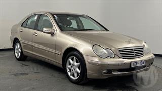 Used 2002 Mercedes-Benz C 240 Classic 4D Sedan For Auction in Altona ...