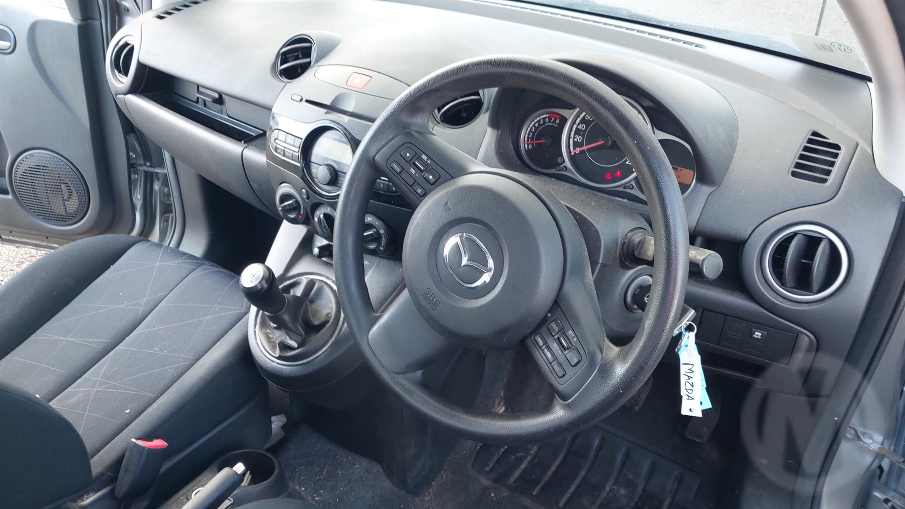 Damaged 2013 Mazda 2 Gen II Neo Sport Hatch For Auction in National ...