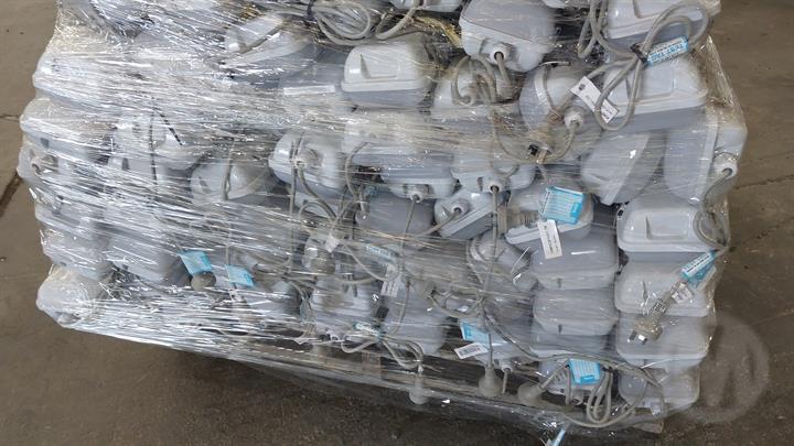 Used Clevertronics Argo LED Batten Lights For Auction in Bridgewater ...