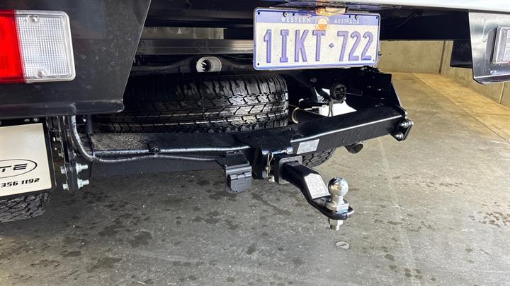 Used 2024 Toyota Hilux Utility GVM 3,050kg For Auction in Perth Int'l ...