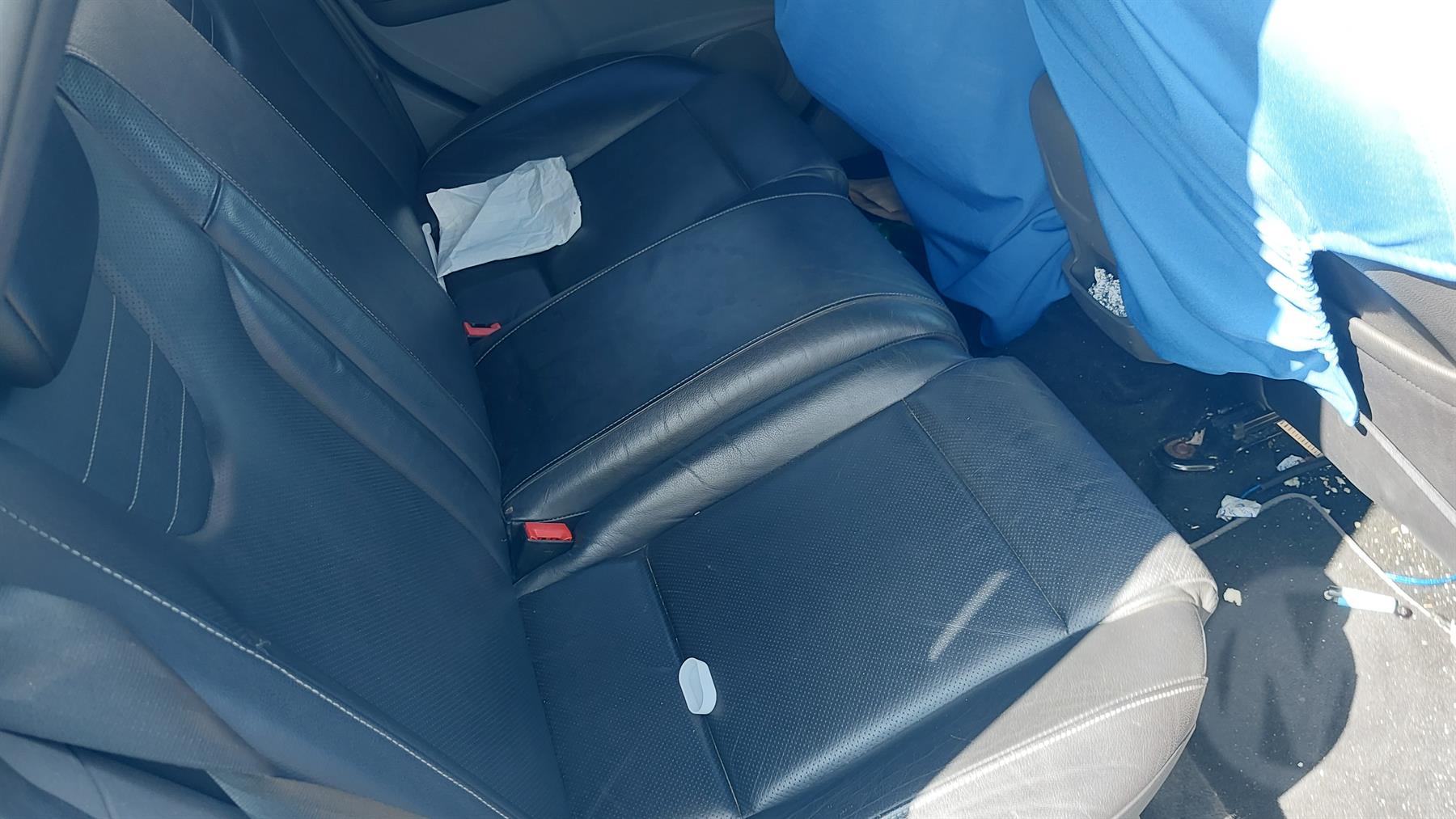 Damaged 2010 Ford Focus LV XR5 Hatch For Auction in National Online ...