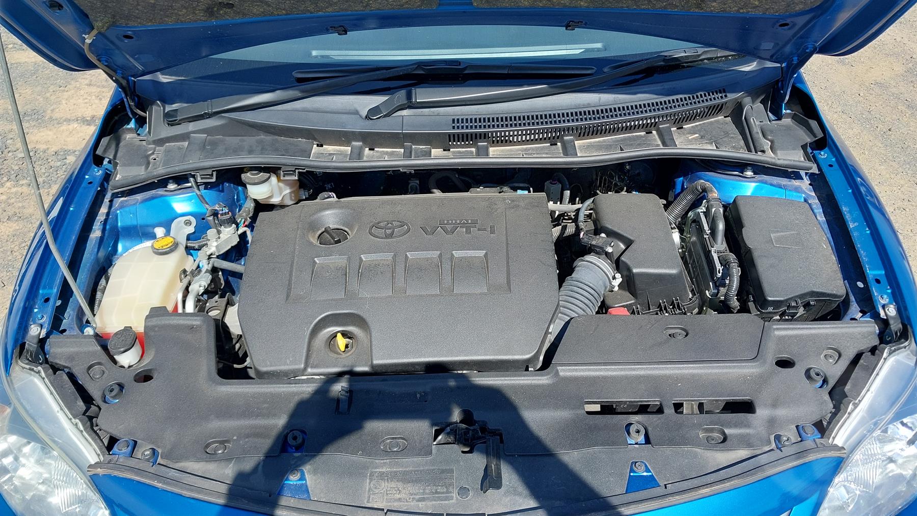 Damaged 2011 Toyota Corolla ZRE15 Ascent Sport SE Sedan Sedan For ...