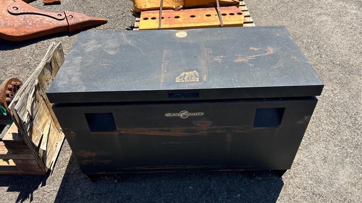 Used Black Snake Toolbox With 100 Tonne Sling For Auction in Perth Int ...