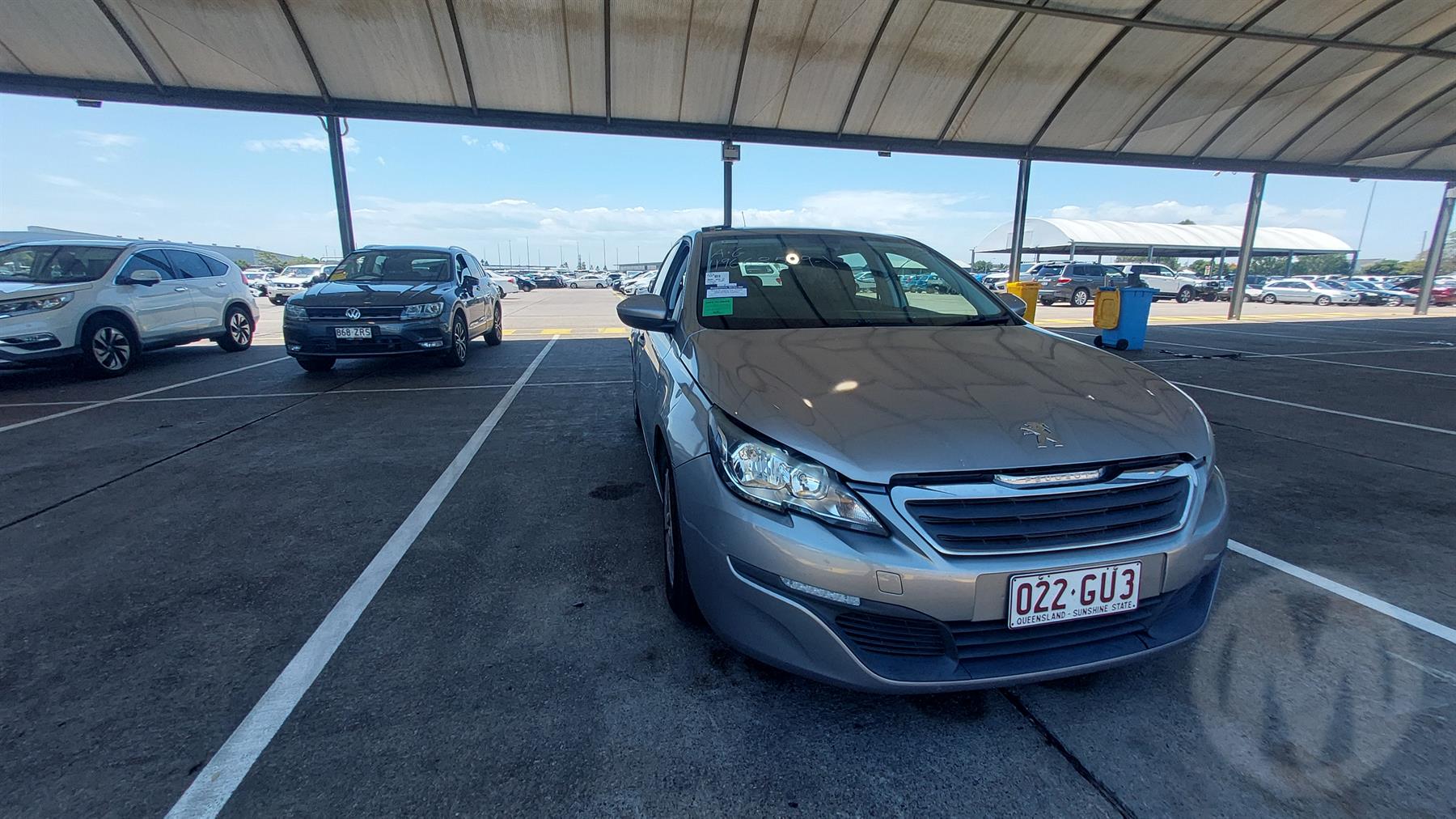 Damaged 2014 Peugeot 308 Access Hatch For Auction in National Online, National – Manheim Salvage ...